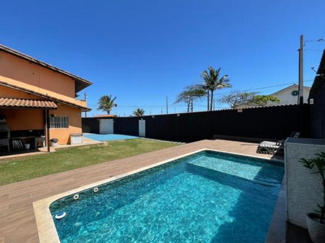 Casa 2 quartos com piscina em Jardim Santana, Mongaguá