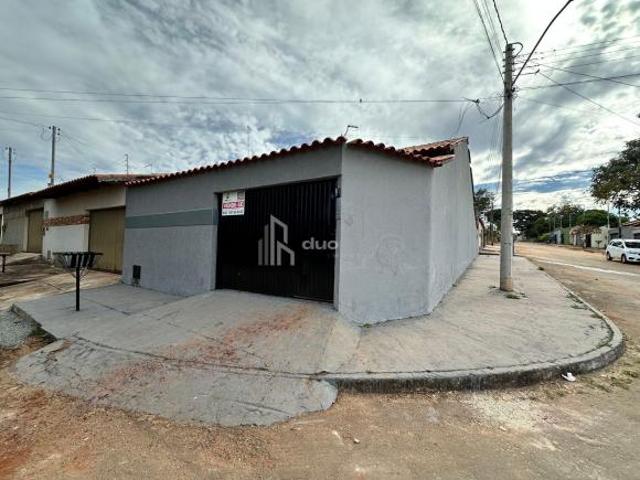 Casa 2 Quartos Com Quintal Entrada Facilitada Próximo ao Fórum de Guapó GO