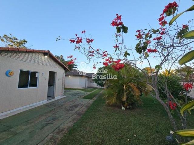 Casa 2 Quartos + DCE, amplo jardim Condomínio Mônaco Jardim Botânico