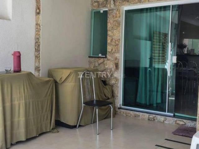 Casa 2 Quartos em Jardim Marsola, Campo Limpo Paulista: Alto Padrão e Segurança
