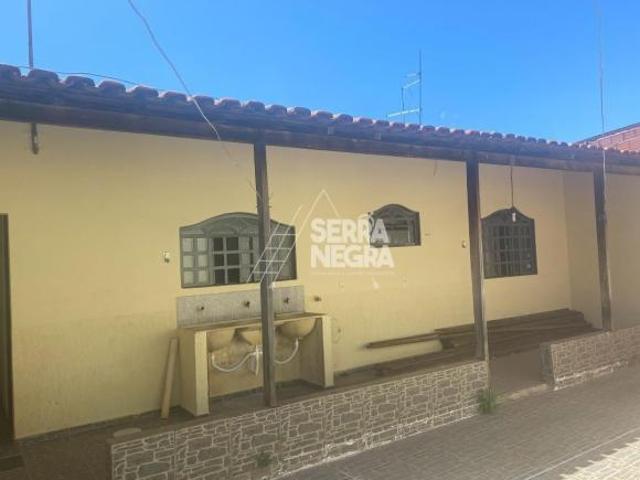 CASA 2 QUARTOS ESCRITURADA LOCALIZAÇÃO PRIVILEGIADA RECANTO DAS EMAS