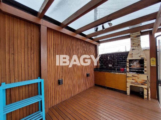 Casa 2 Quartos Forquilhas 75m²