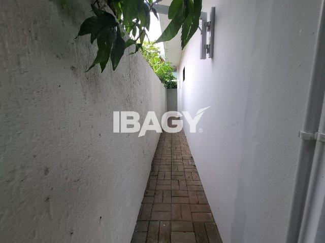 Casa 2 Quartos Ingleses Do Rio Vermelho 56m²