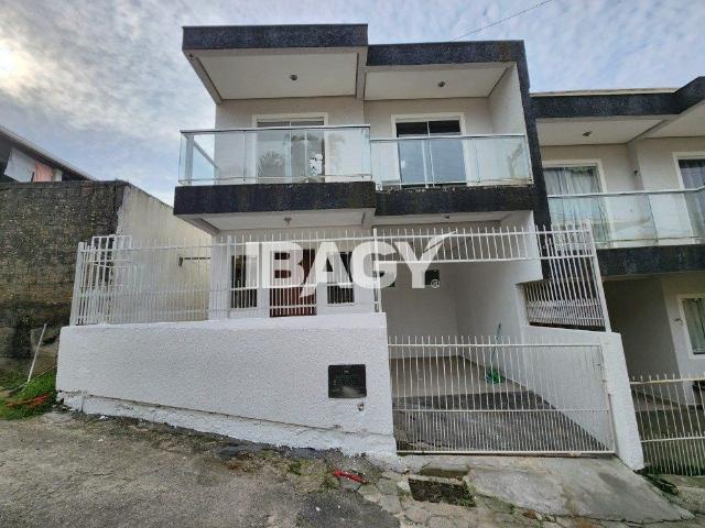 Casa 2 Quartos Ingleses Do Rio Vermelho 90m²