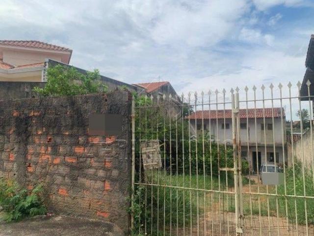 CASA 2 QUARTOS JARDIM SIMUS