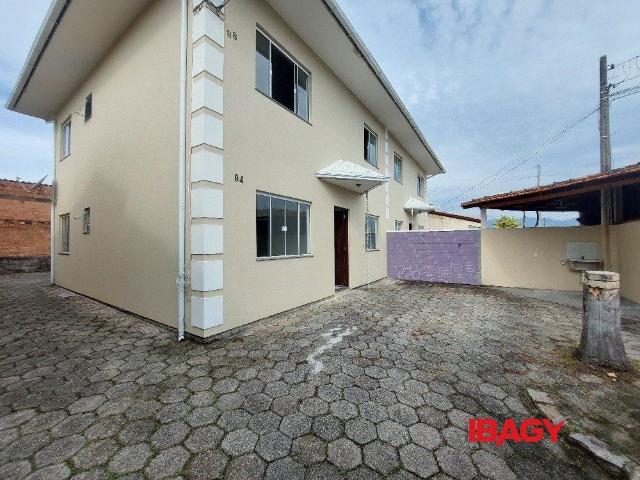 Casa 2 Quartos Madri 78m²
