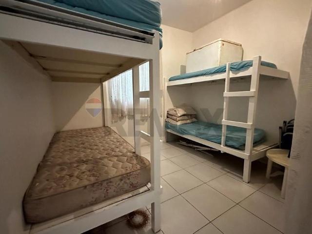 Casa 2 quartos Mobiliada no Foguete Condominio com piscina e campo de futebol gramado