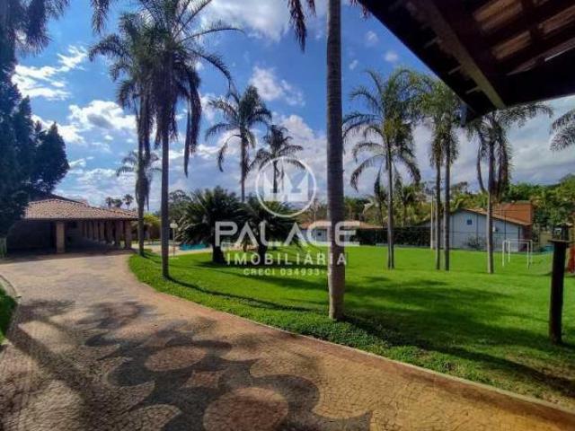 Casa 2 quartos, piscina, churrasqueira, campo de futebol: / Residencial / Colinas do Piracicaba ?