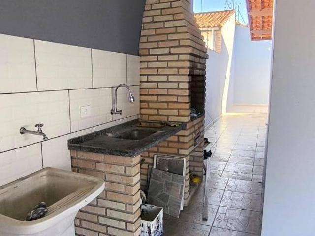 CASA 2 QUARTOS PISCINA E CHURRASQUEIRA 200M MAR ITANHAÉM SP