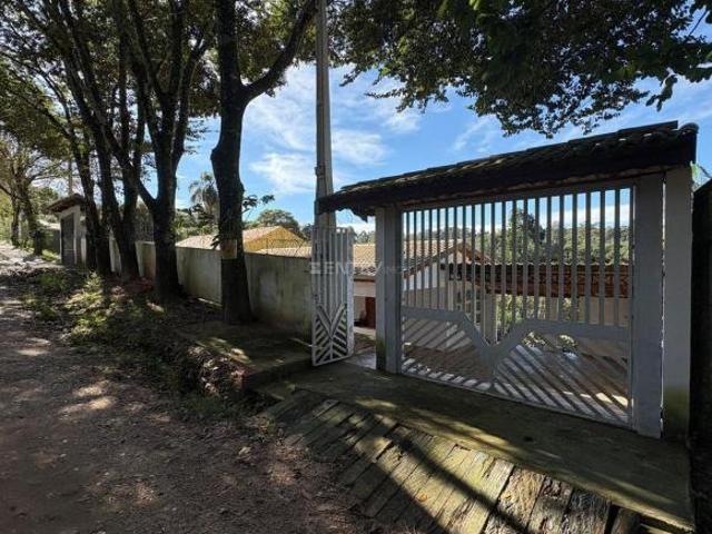Casa 2 quartos Recanto da Prata Jundiaí com amplo terreno e churrasqueira