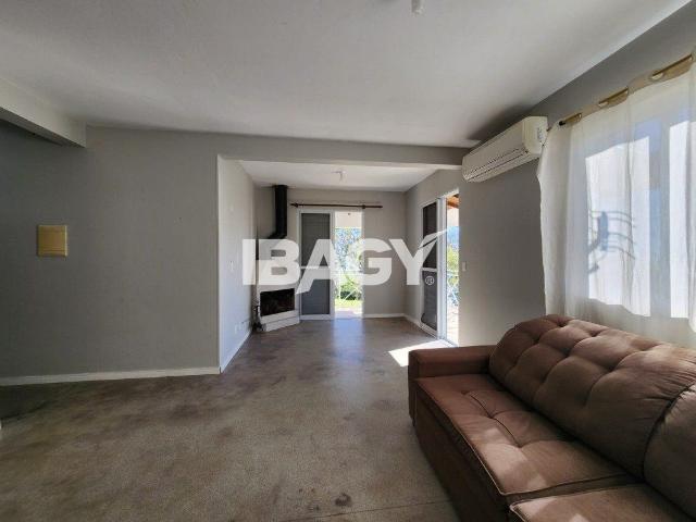 Casa 2 Quartos Ribeirão Da Ilha 75m²