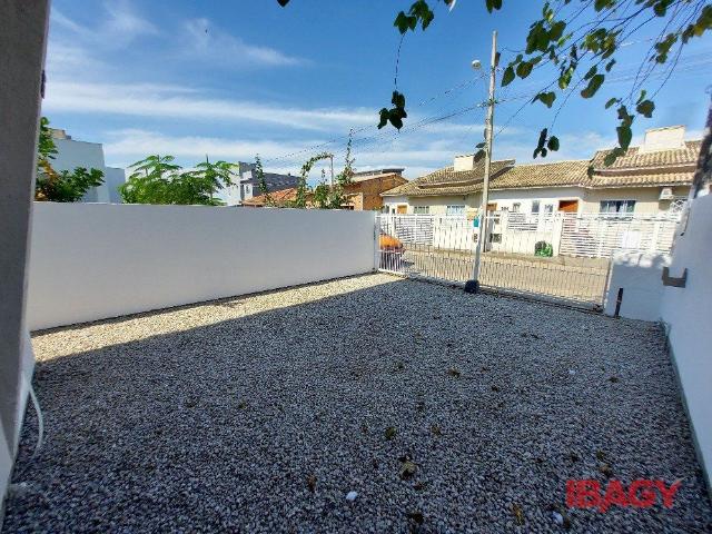 Casa 2 Quartos São João Do Rio Vermelho 62m²