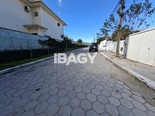 Casa 2 Quartos São João Do Rio Vermelho 90m²