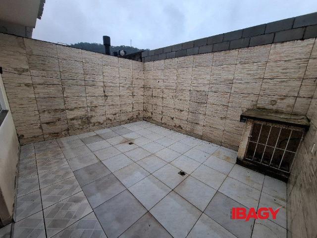 Casa 2 Quartos São Sebastião 48m²