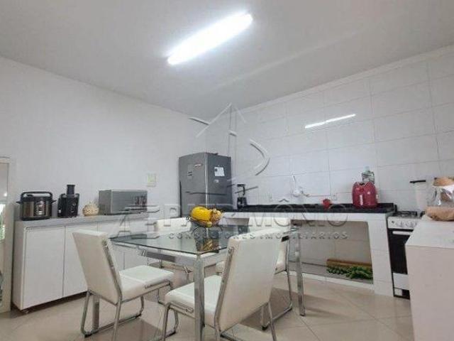 CASA 2 QUARTOS SENDO 1 SUÍTE PARQUE TRÊS MENINOS