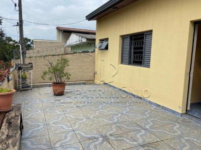 CASA 2 QUARTOS SENDO 1 SUITE VILA JARDINI