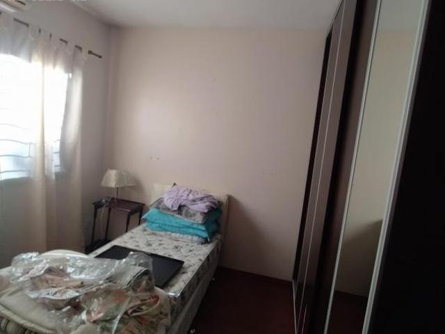 Casa 2 quartos, suíte, cozinha grande, lavanderia, aquecimento a gas, pátio gran