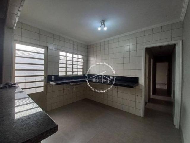 Casa 2quartos disponível para venda e alugar no Condomínio Dona Lila