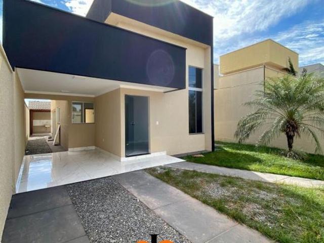 Casa 3/4 sozinha no lote