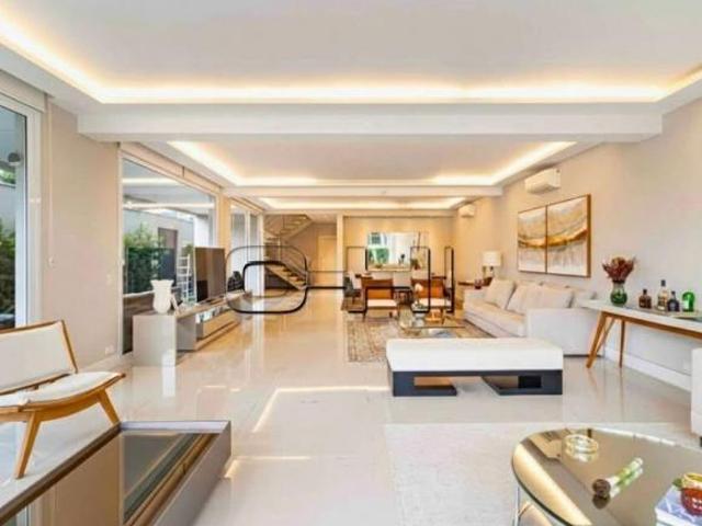 Casa 350m², Moema SP | Venda