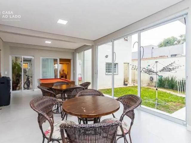 Casa 360m² com 4 suítes no São Braz Curitiba/PR