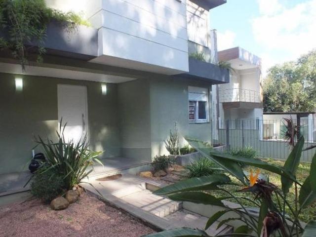 Casa 367m², 3 dormitórios, 4 vagas no bairro Ipanema