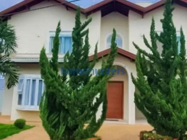 Casa 375m² 3 Suítes e Piscina Condomínio Perto do Porto Seguro