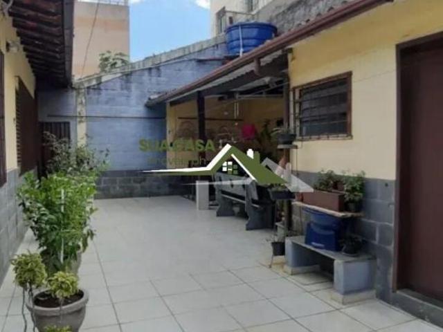 Casa 300m² 04 Quartos 04 Vagas