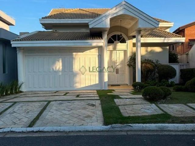 Casa 305m² Altos da Serra I