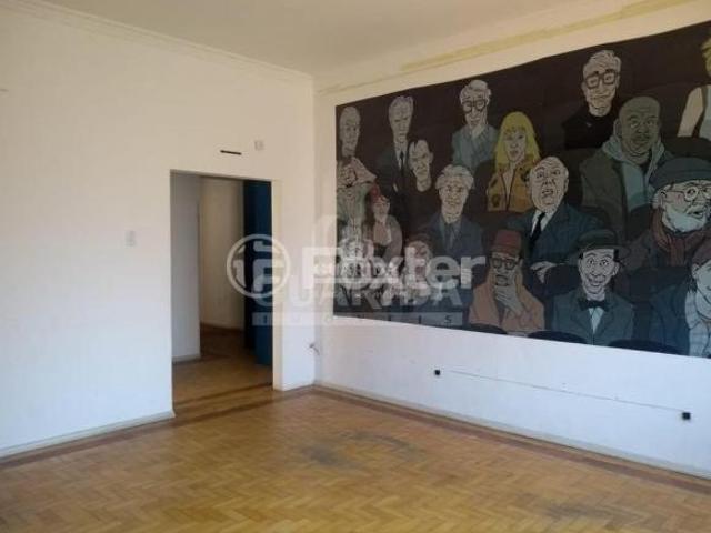 Casa, 329 m², em Cidade Baixa