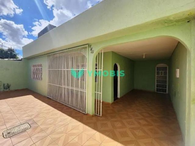 Casa 3 casas ótima localização na QNM 6, Ceilândia Norte, Brasília, DF