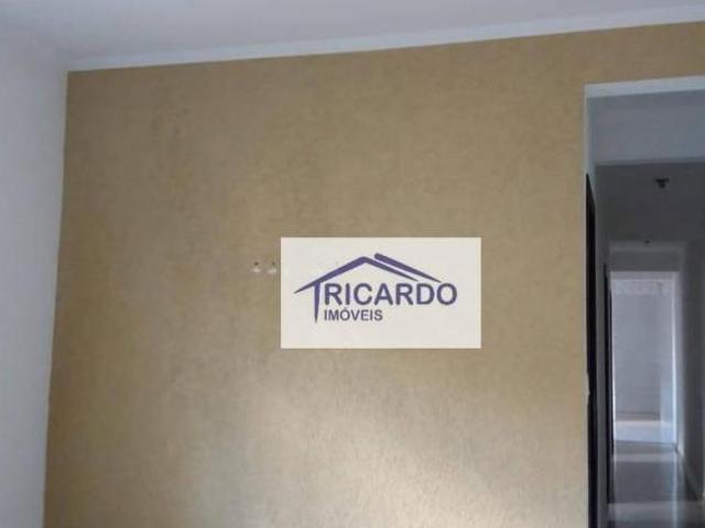 Casa 3 andares no Continental Guarulhos
