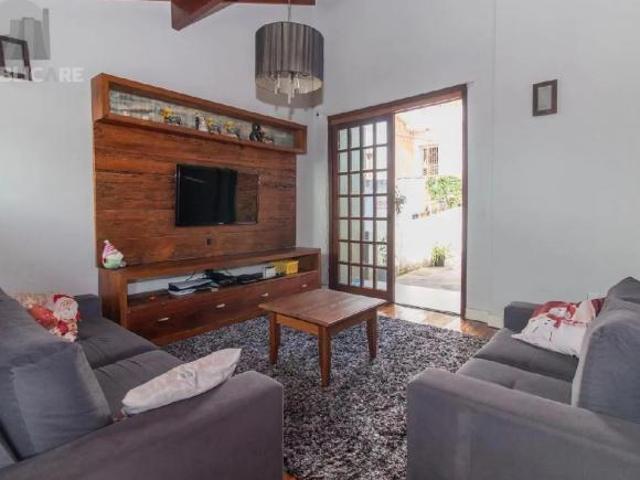 CASA 3 DOTMITORIOS A VENDA