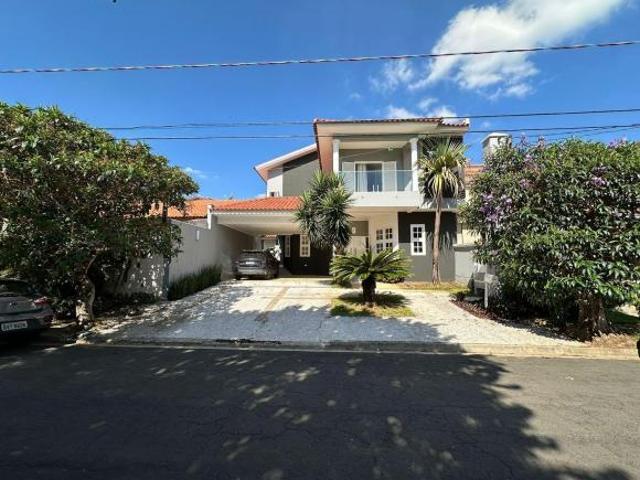 Casa 3 Dor 4 vagas Lindo Sobrado no Granja Olga II