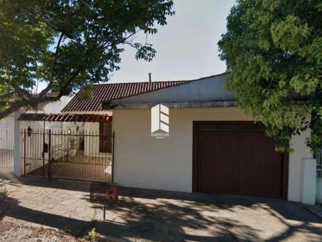 Casa 3 Dorm 1 Suíte com 2 Frentes e Terraço – Lourdes