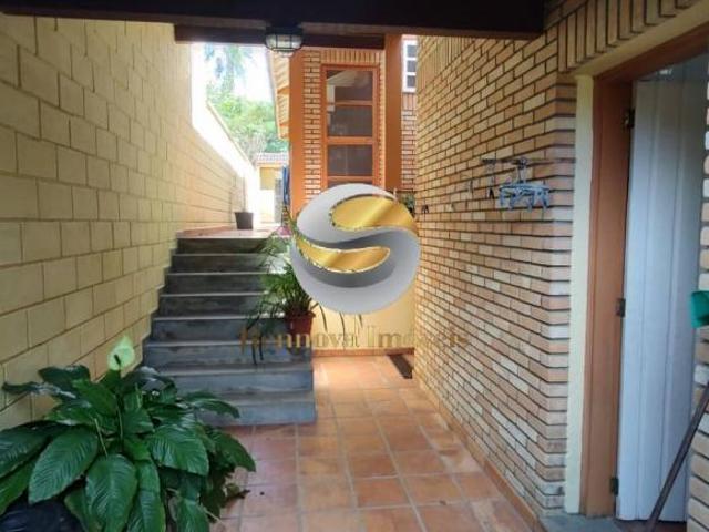 Casa 3 dorm. 1 suite, espaço gourmet, edícula, Aceita permuta