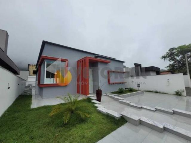 Casa 3 dorm. à venda, 190 m² por R$ 1.100.000,00 Massaguaçu Caraguatatuba/SP