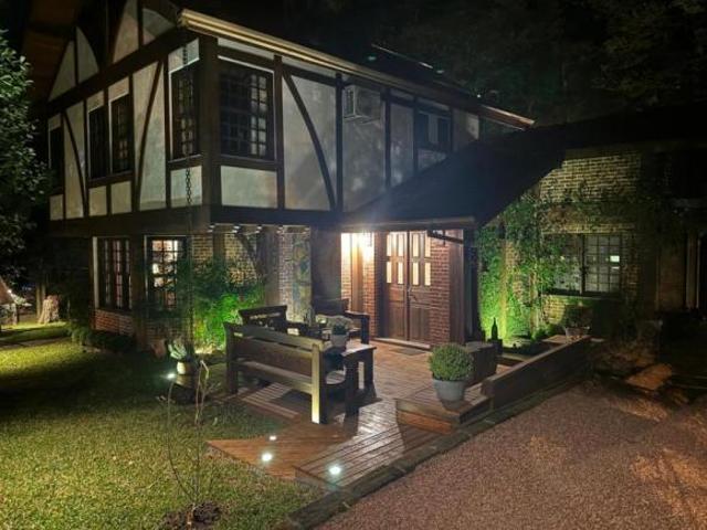 Casa 3 Dorm Bairro Planalto