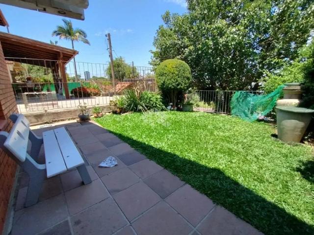 Casa 3 dormitórios 2 vagas