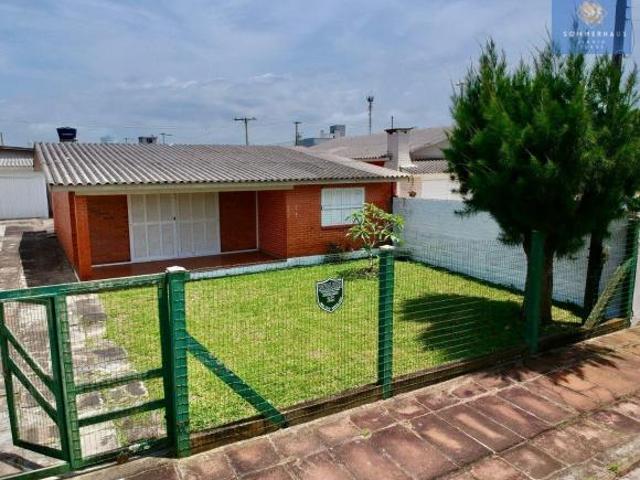 Casa 3 dormitórios em Rainha do Mar