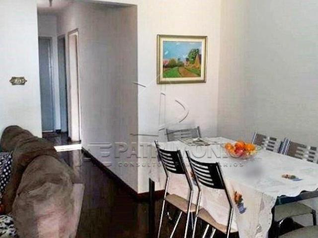 CASA,3 Dormitorio s bairro Angélica