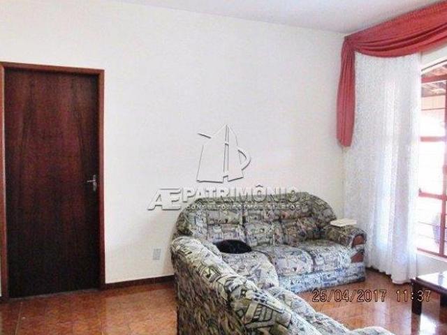 CASA, 3 Dormitório s Bairro Centro