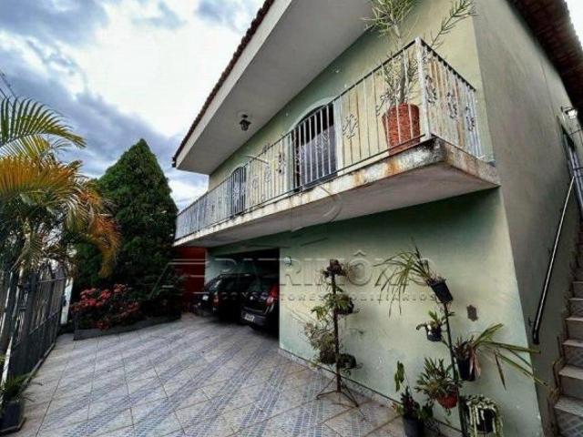 CASA,3 Dormitorio s bairro Europa