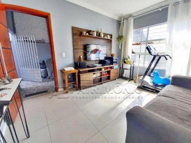 CASA,3 Dormitorio s bairro Guimarães