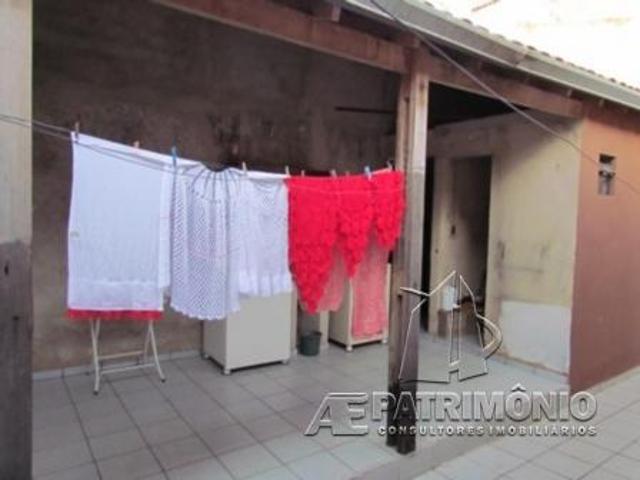 CASA,3 Dormitorio s bairro Jatobá