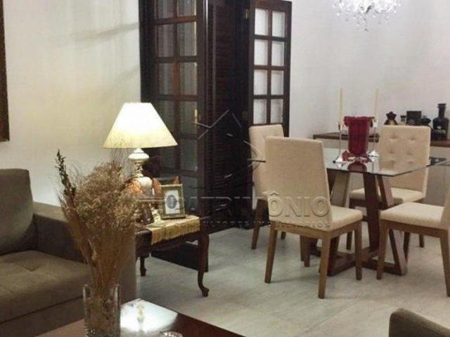 CASA,3 Dormitorio s bairro Saira