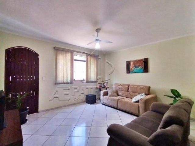 CASA,3 Dormitorio s bairro Sol