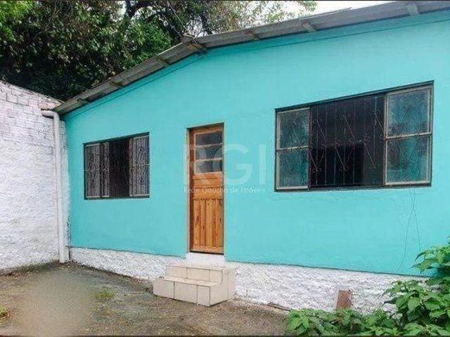 CASA 3 DORMITÓRIOS,3 VAGAS DE GARAGEM,BAIRRO TERESÓPOLIS PORTO ALEGRE /RS