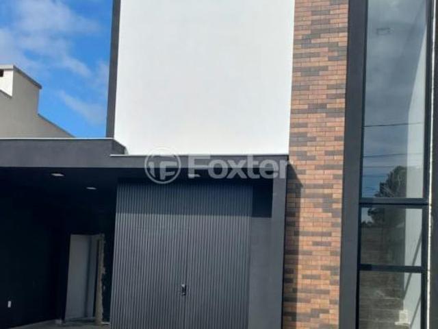 Casa, 3 dormitórios, 106 m², em Centro