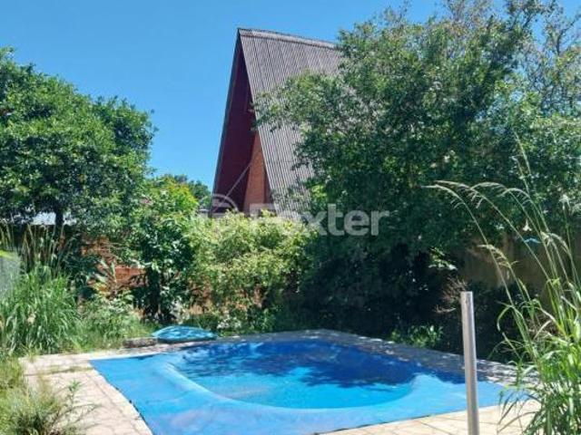 Casa, 3 dormitórios, 106.5 m², em Parque Santa Fé